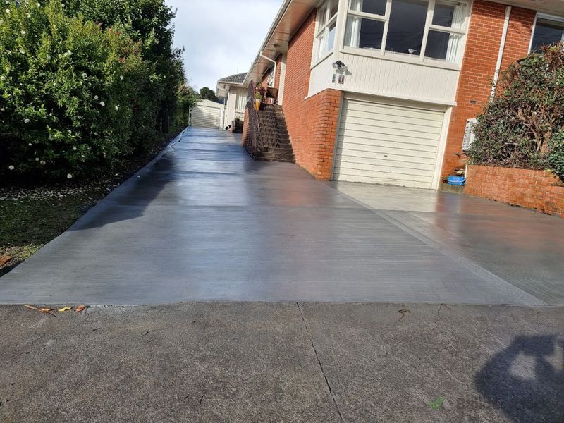 Concrete Driveways Auckland – New Installs & Repaving